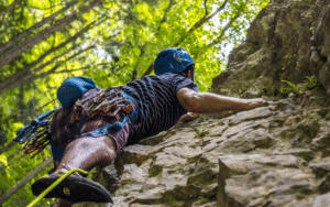 17 Common Rock Climbing injuries (Prevention & Treatment)