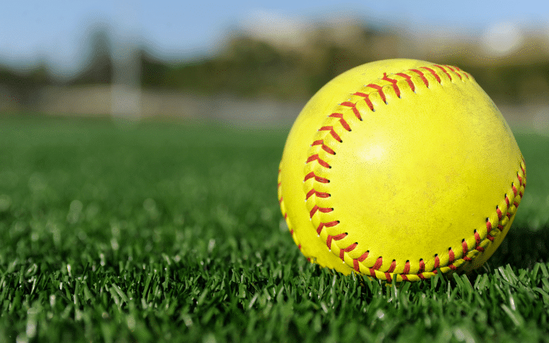 33 Softball Quiz Questions with Answers (Trivia)