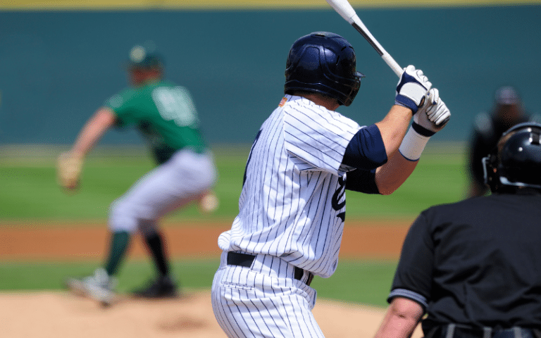 10 Baseball Positions & Roles Explained (Chart)