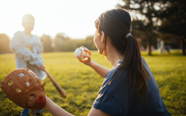 Baseball Equipment List: 29 Items (with Pictures)