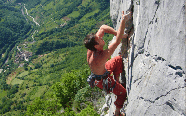 11 Countries Where Rock Climbing is Most Popular (Ranked)