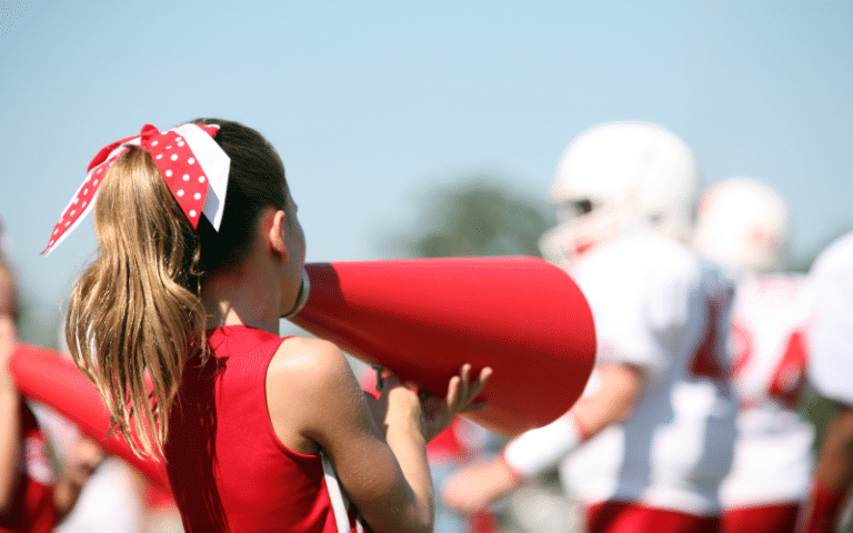 Cheerleading Equipment List: 18 Items (with Pictures)